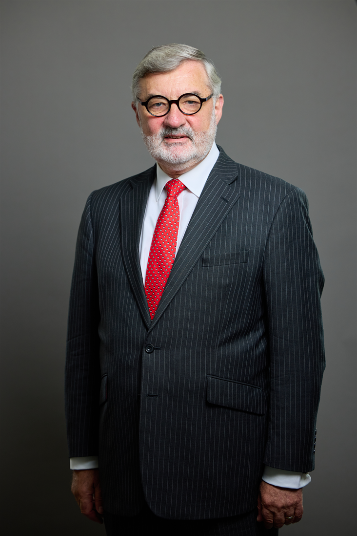 Official portrait for Lord Alderdice - MPs and Lords - UK Parliament
