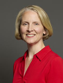 Official portrait for Emma Reynolds - MPs and Lords - UK Parliament