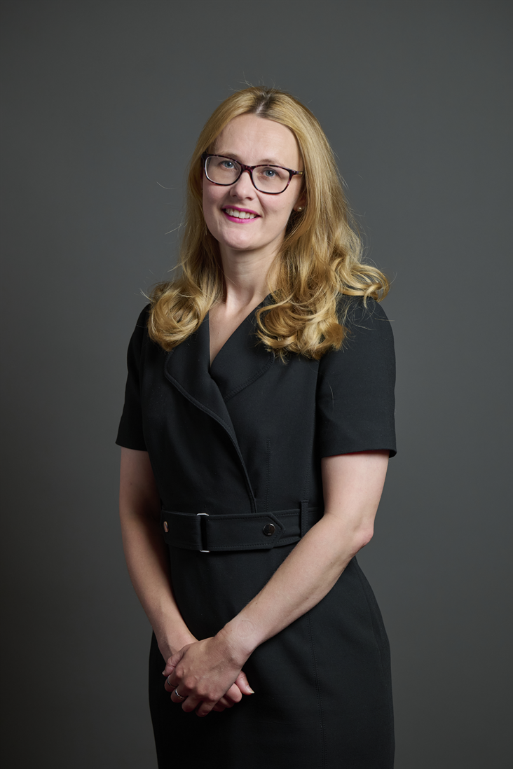 Official portrait for Cat Smith - MPs and Lords - UK Parliament