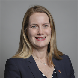 Official portrait for Virginia Crosbie - MPs and Lords - UK Parliament
