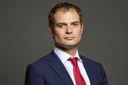 Official portrait for Mr Hamish Falconer - MPs and Lords - UK Parliament