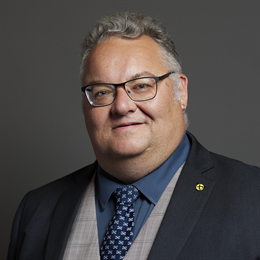 Official portrait for Graham Leadbitter - MPs and Lords - UK Parliament