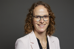 Official portrait for Alison Bennett - MPs and Lords - UK Parliament