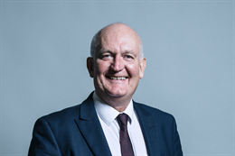 Official portrait for Chris Ruane - MPs and Lords - UK Parliament